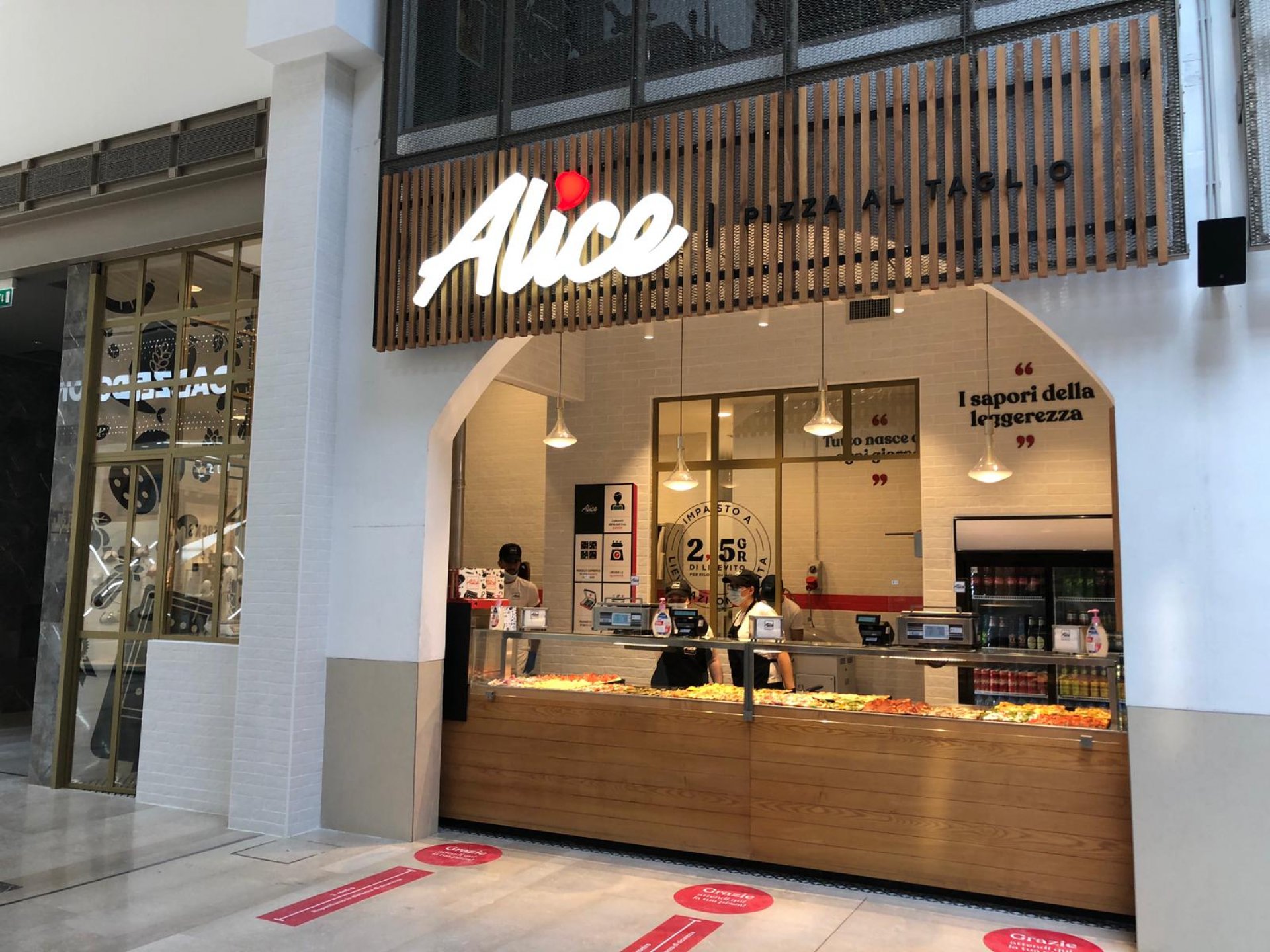 ALICE PIZZA / Milanofiori | Augusto Contract